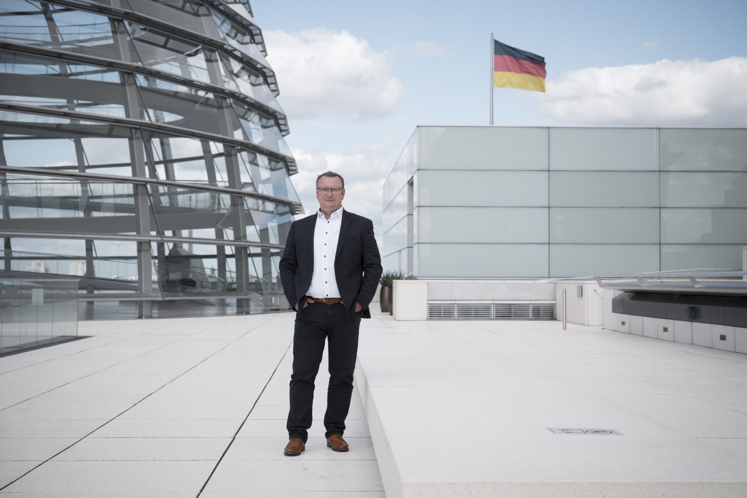 Über mich › Uwe Schmidt, MdB